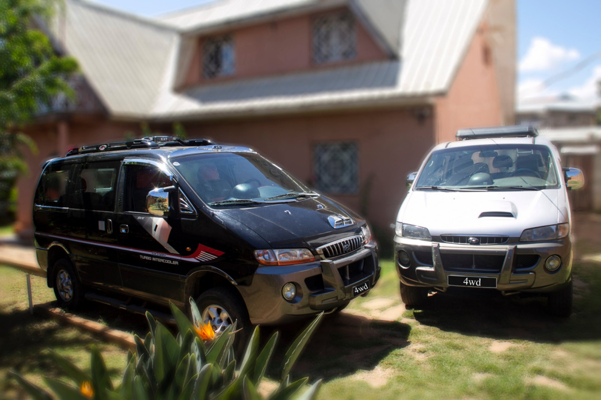 Starex 4x4 en location à Antananarivo ou en province | Aty aminay